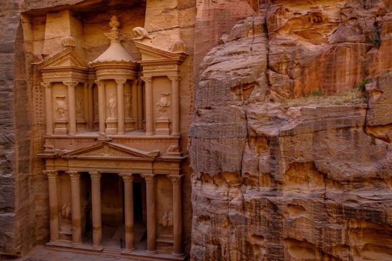 Petra Jordan Travel Guide: How To Visit The Lost City
