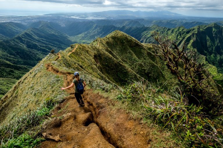 23 Best Hikes In Oahu, Hawaii