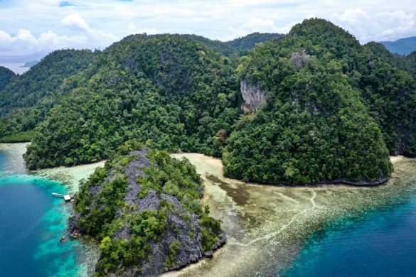 Sombori Island: Raja Ampat's Twin Paradise In Sulawesi
