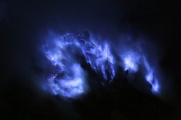 How To Visit Kawah Ijen: Volcano Lake & Blue Fire In Java