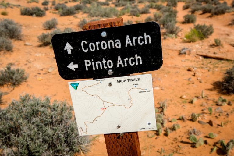 How To Do The Corona Arch Trail Hike In Moab, Utah