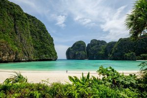 Maya Bay Thailand: The Beach Is Open! (Phi Phi Leh)