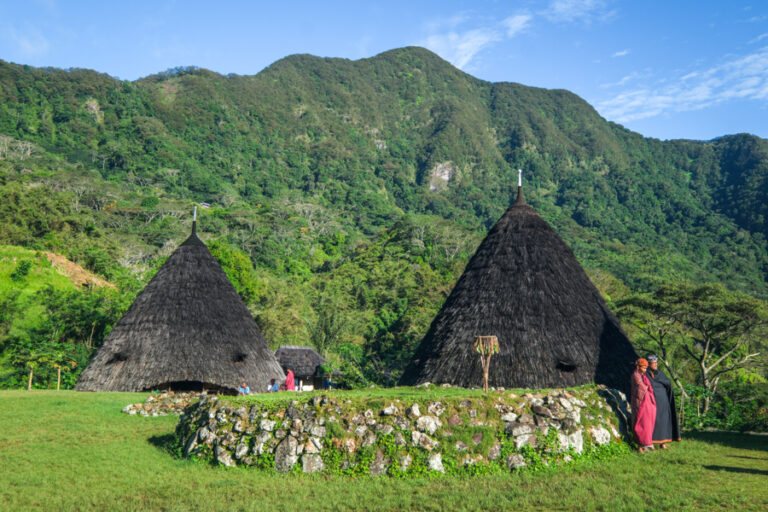 29 Beautiful Indonesian Islands: The Best Places To Visit