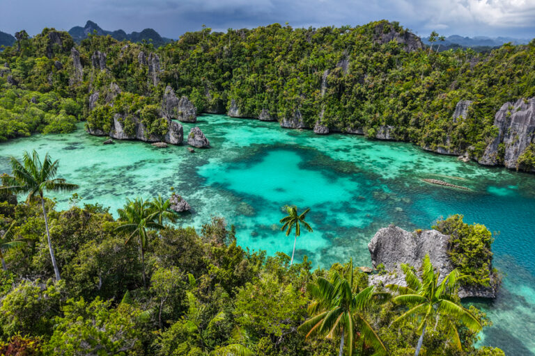 Misool Travel Guide For Raja Ampat, Indonesia - INSPERIA Travel Agency